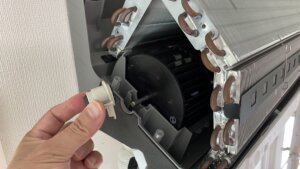 【初心者】ダイキンエアコン「AN22VCS」シロッコファン分解方法11STEP | 今日からダイワハウス